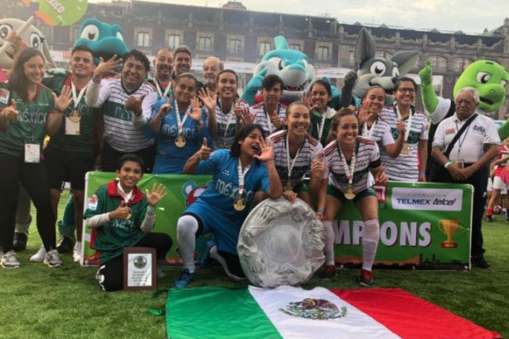 Mexico wins the men’s and women’s 2018 Homeless World Cup - Carlos Slim ...