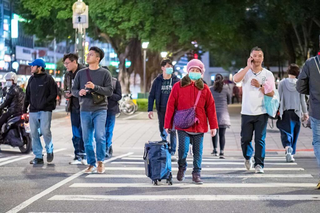 Académica imparte el curso Cultura y vida cotidiana - Fundación Carlos Slim